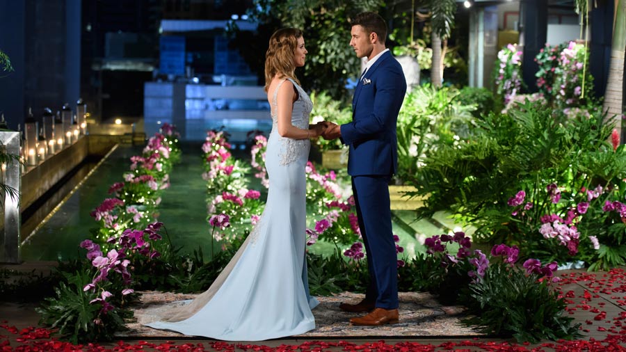 The Bachelorette Finale recap! - The Merry Go Round